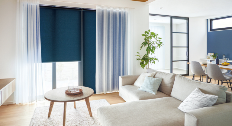 おしゃれなロールスクリーンのおすすめ10選！選び方のポイントも解説 | Madoかけ - カーテン・ブラインドナビ